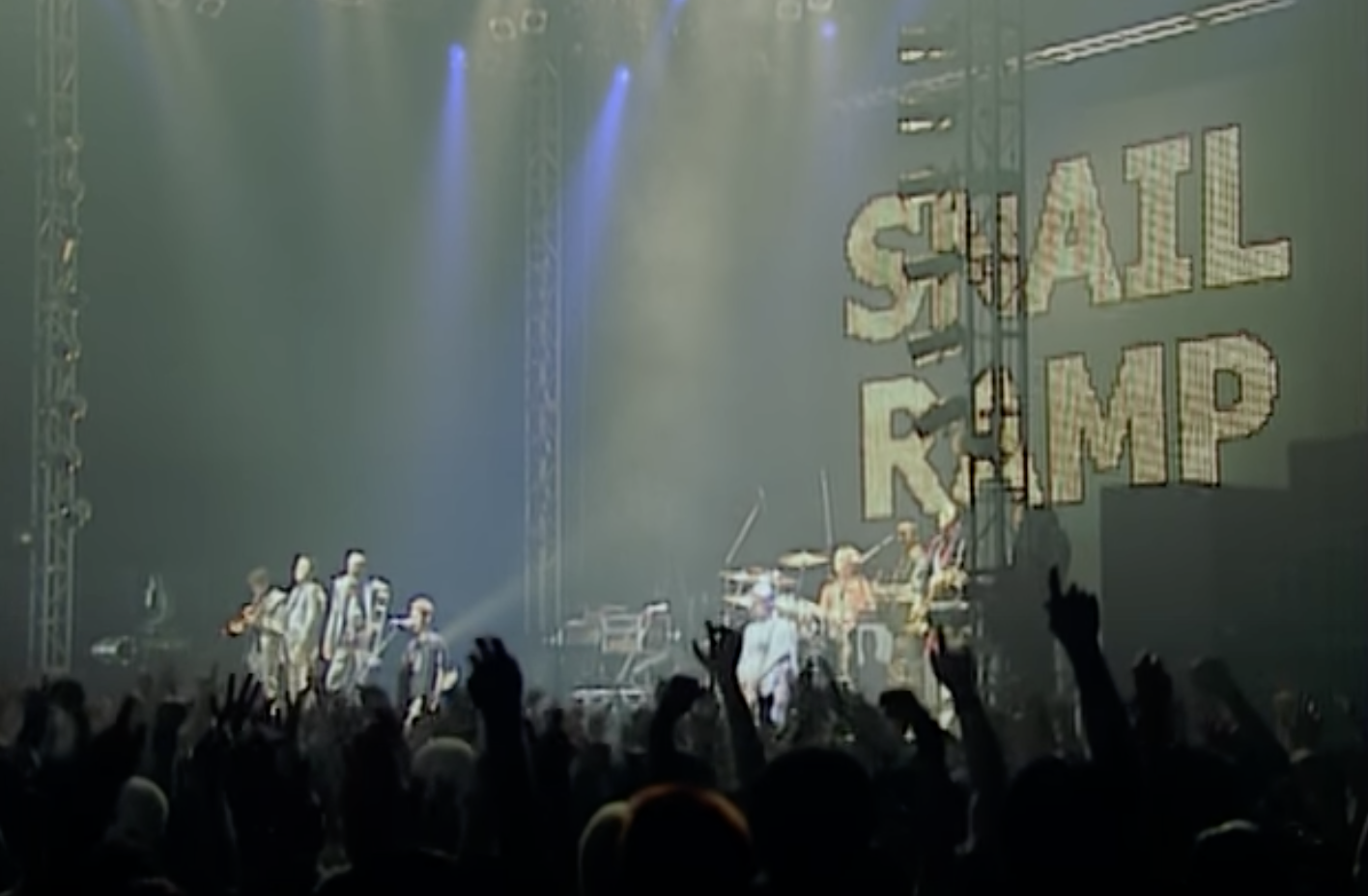 Pizza Loving Japanese Ska Band - SNAIL RAMP - Visual Signals